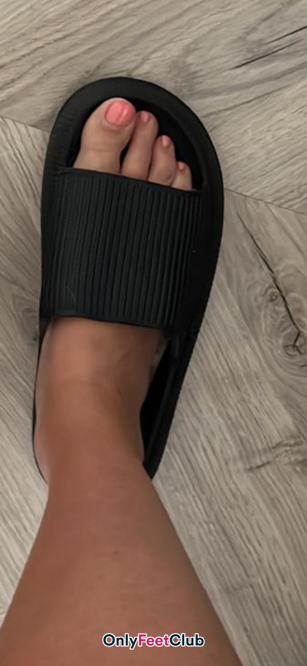 Discover Foot Models | OnlyFeet